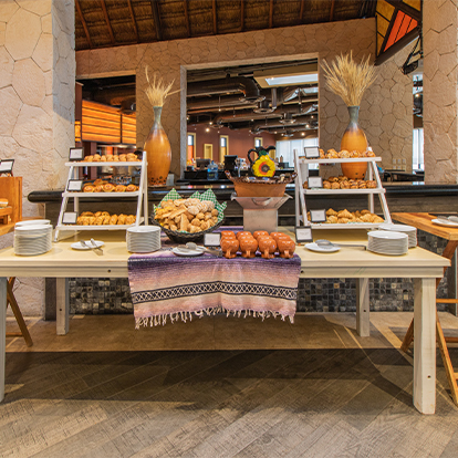 Caprichos - World Cuisine & More | Villa del Palmar Cancun